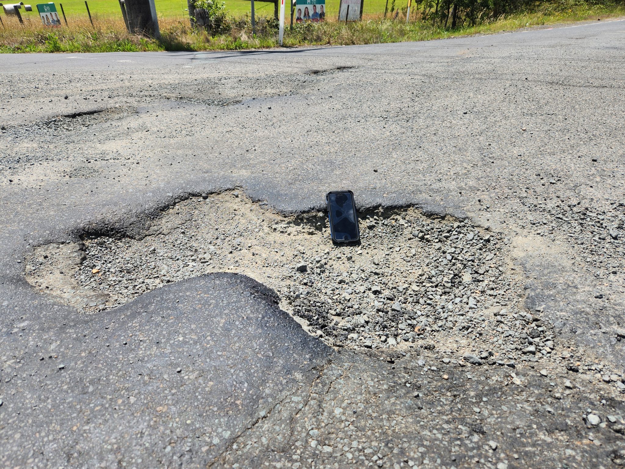 Potholes of Regional Victoria - Sand & Stone